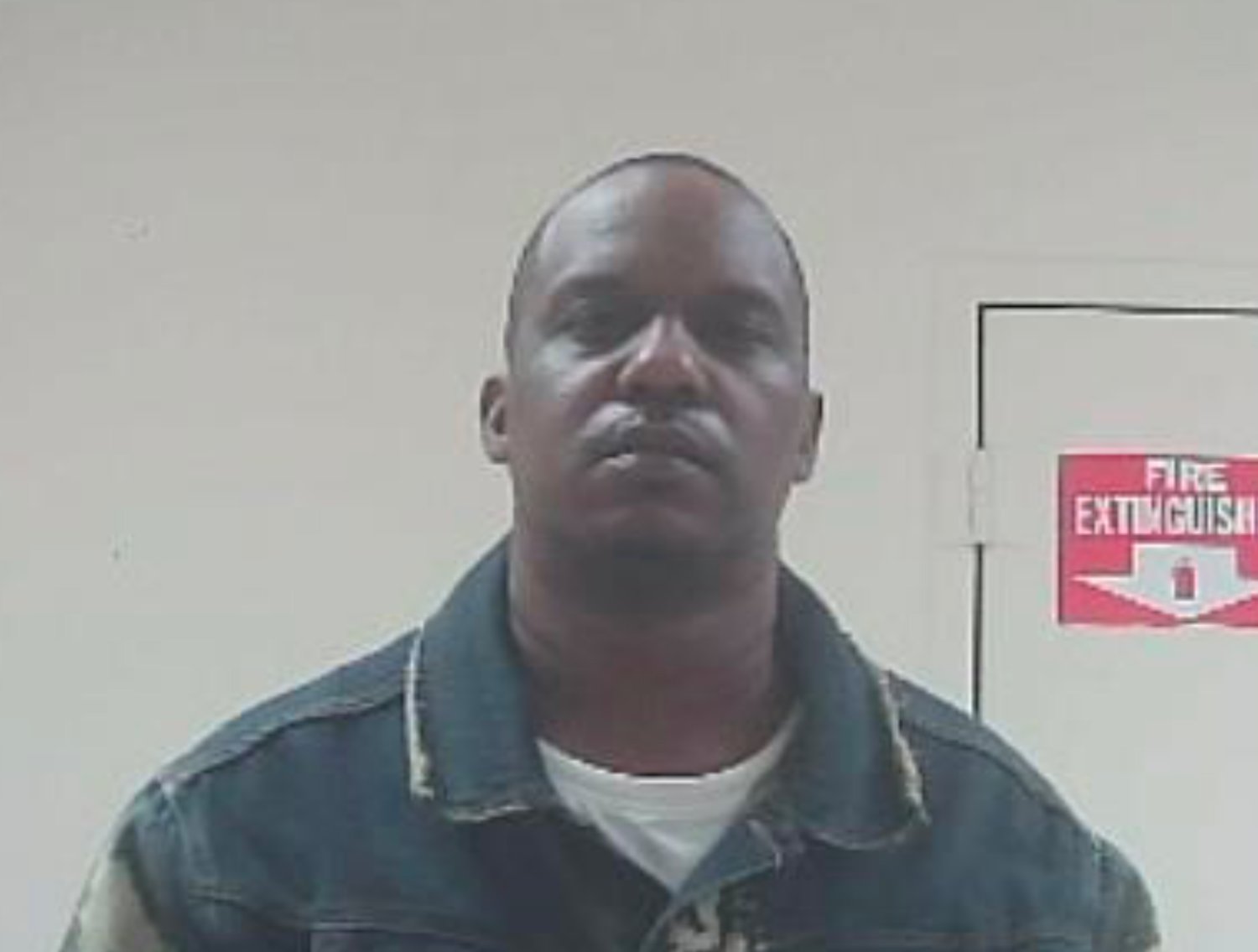 Deputies arrest suspected drug dealer Deputies arrest suspected drug dealer